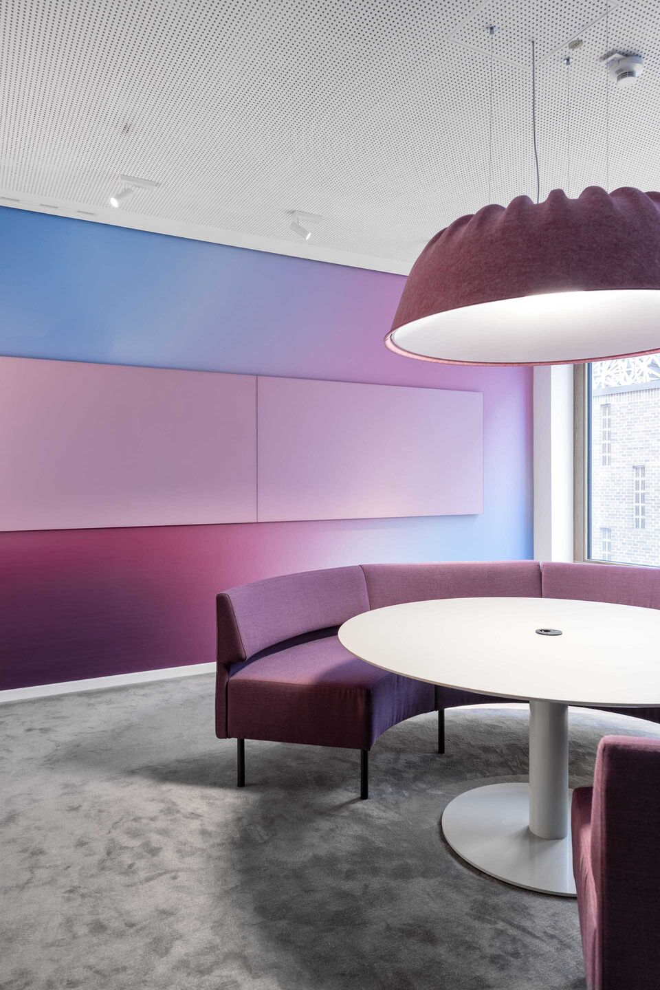 Gallery of Netlight Munich - Working on the edge | Seel Bobsin Partner ...