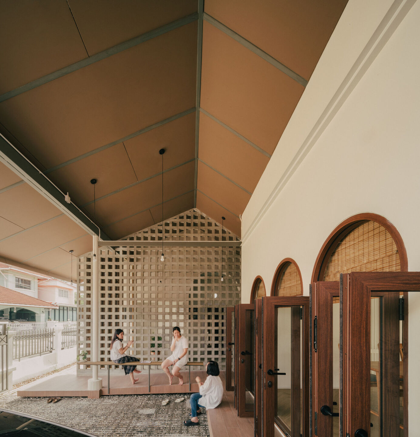 Gallery of Flow House | Out & About Architects | Media - 22