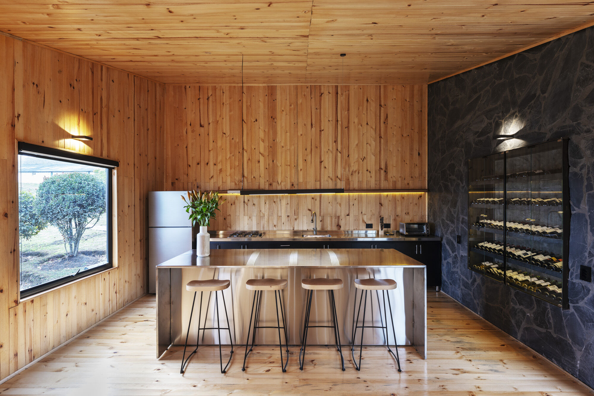 Gallery of Páramo House, A refuge made of two volumes | PAE | Media - 8