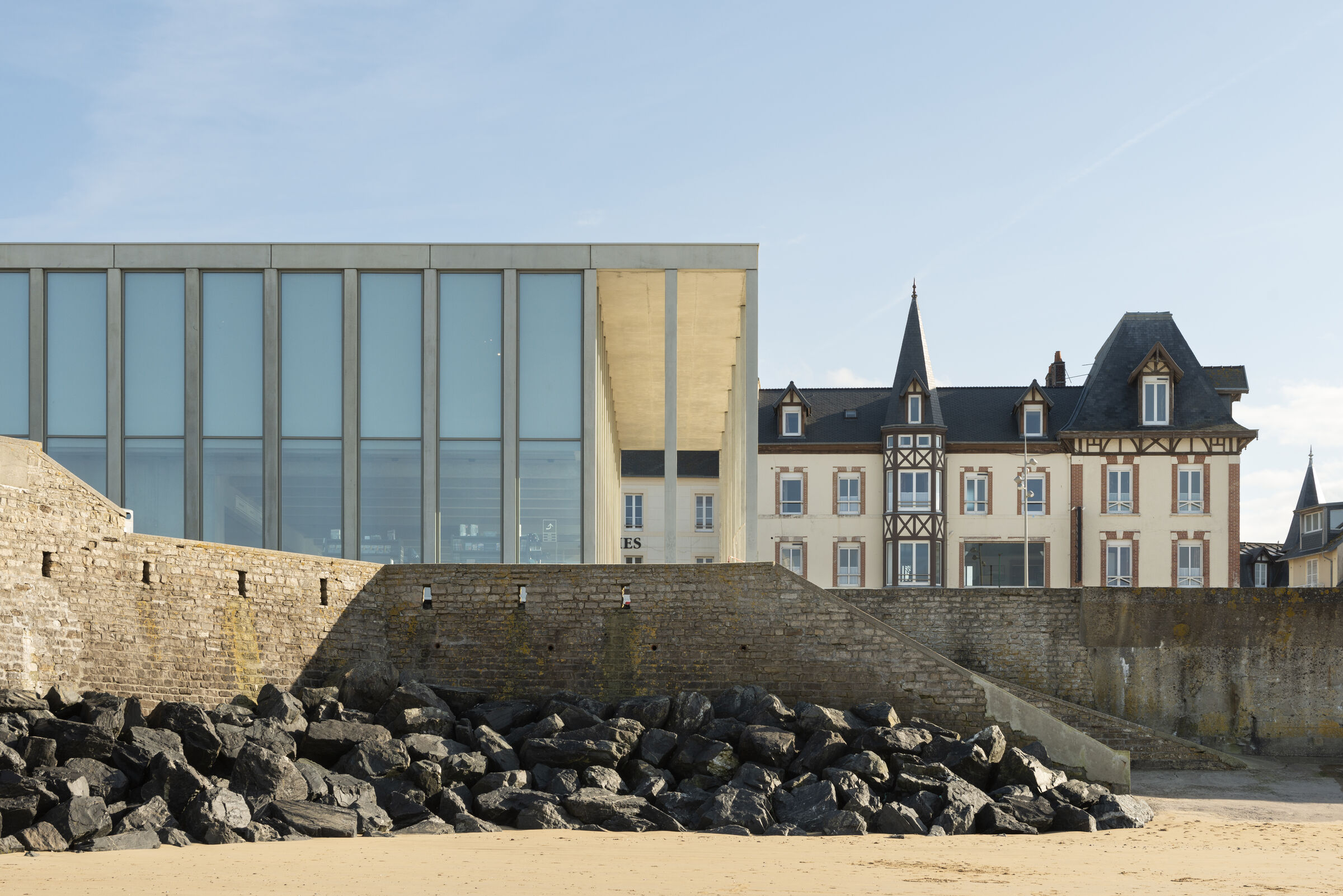 The D-Day Museum by Projectiles is a building rooted in the Normandy ...