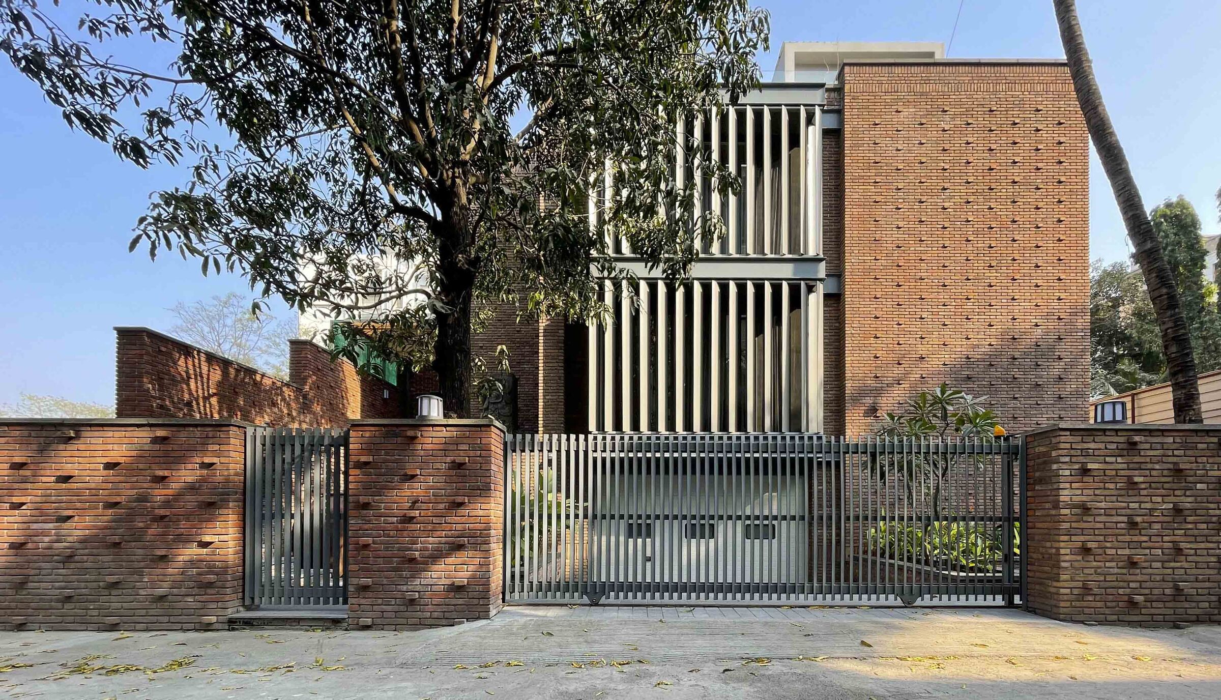 ANGAN (COURTYARD) HOUSE | Studio Hu'mane | Archello