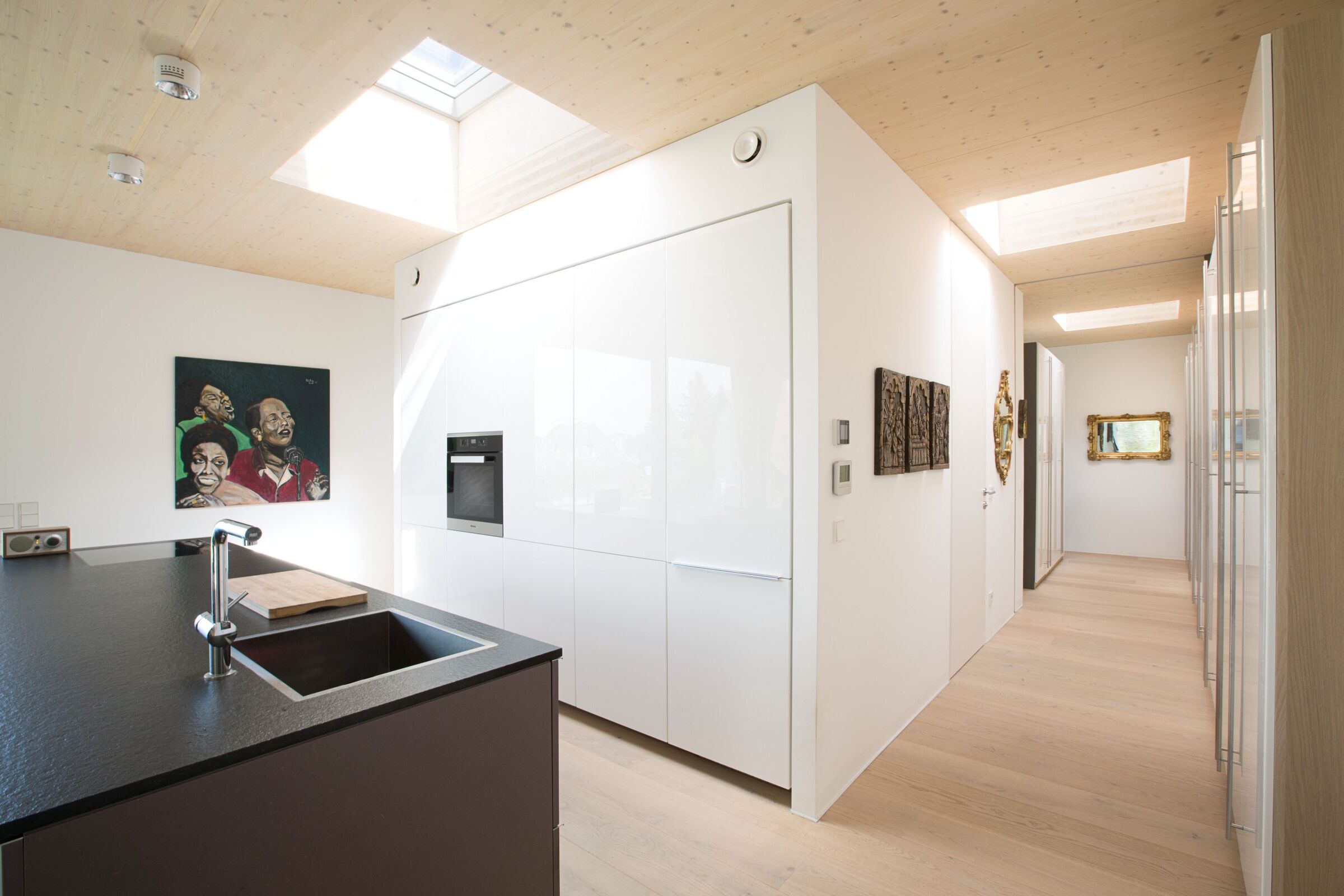 Gallery of A box with a view | VELUX | Media - 9