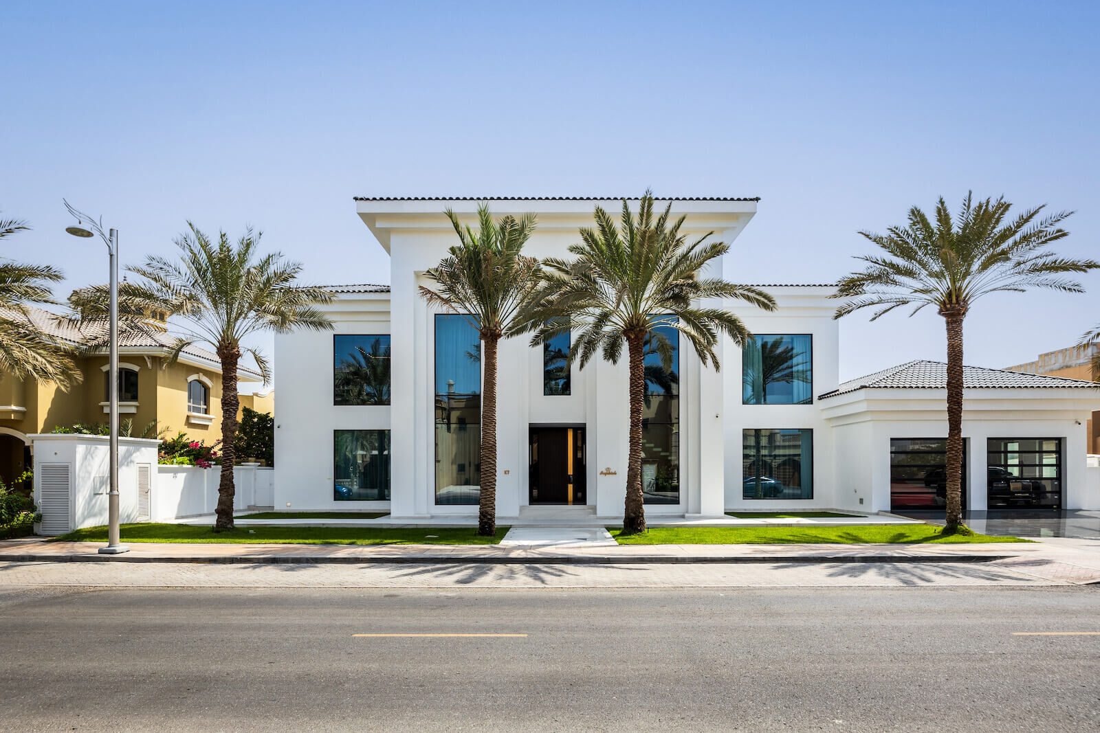 Grand Courtyard | Euro Systems® | Archello