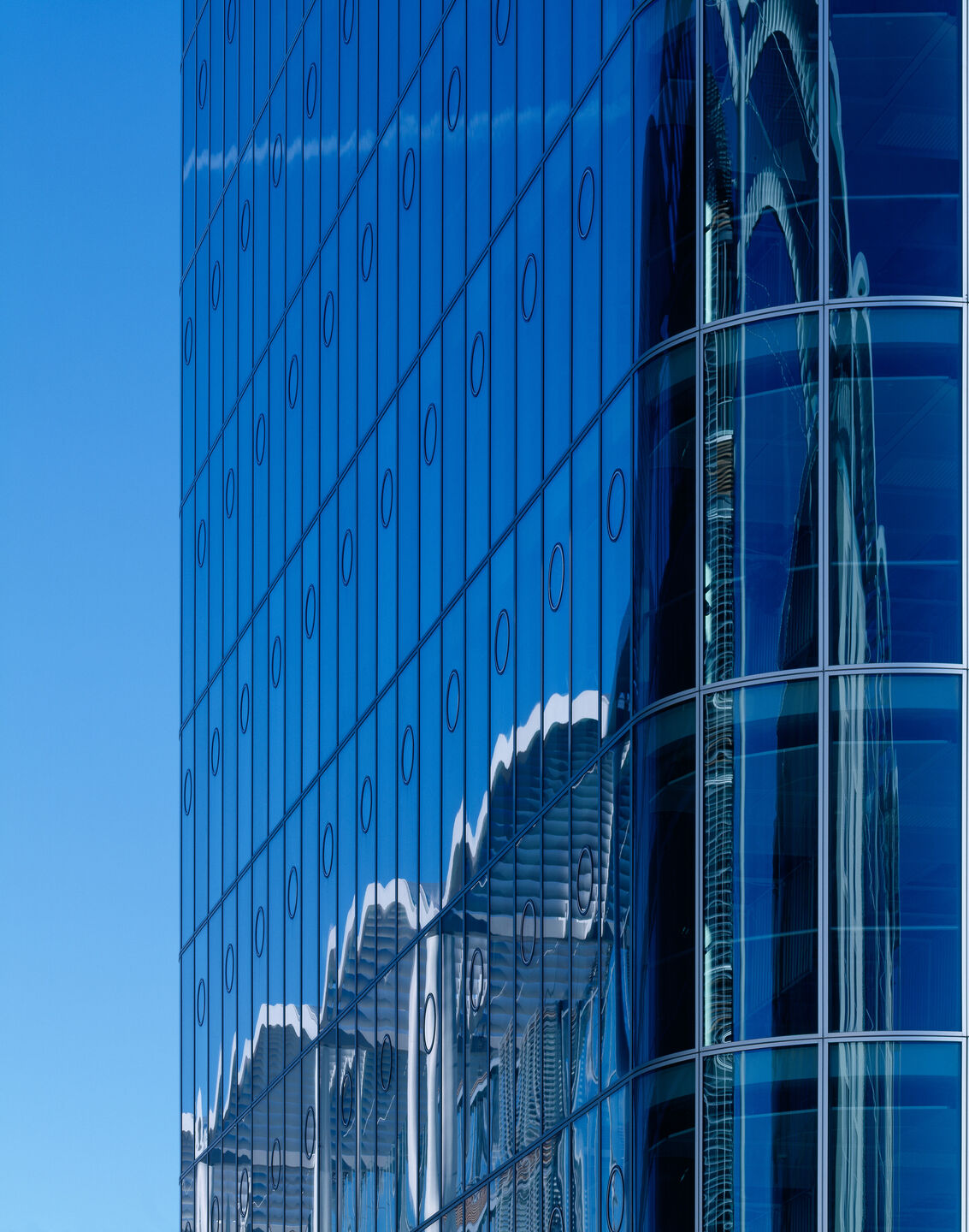 O2 Headquarters, Munich | ingenhoven associates | Archello