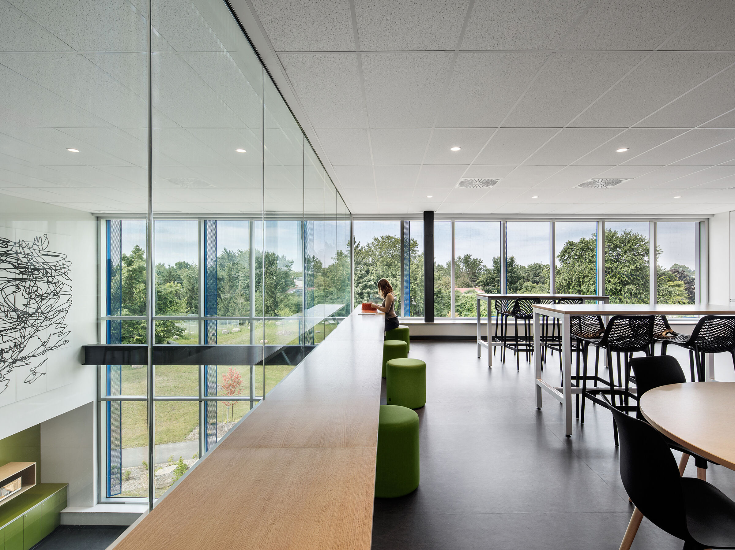 L’Impact High School | Menkès Shooner Dagenais LeTourneux Architectes ...