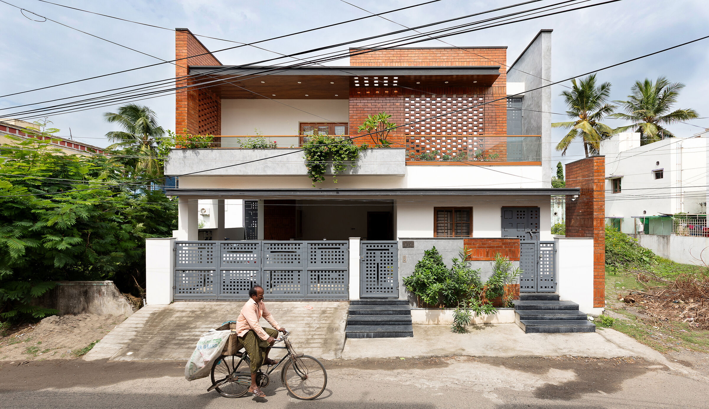 Perforated Plane House | D.L.E.A | Archello