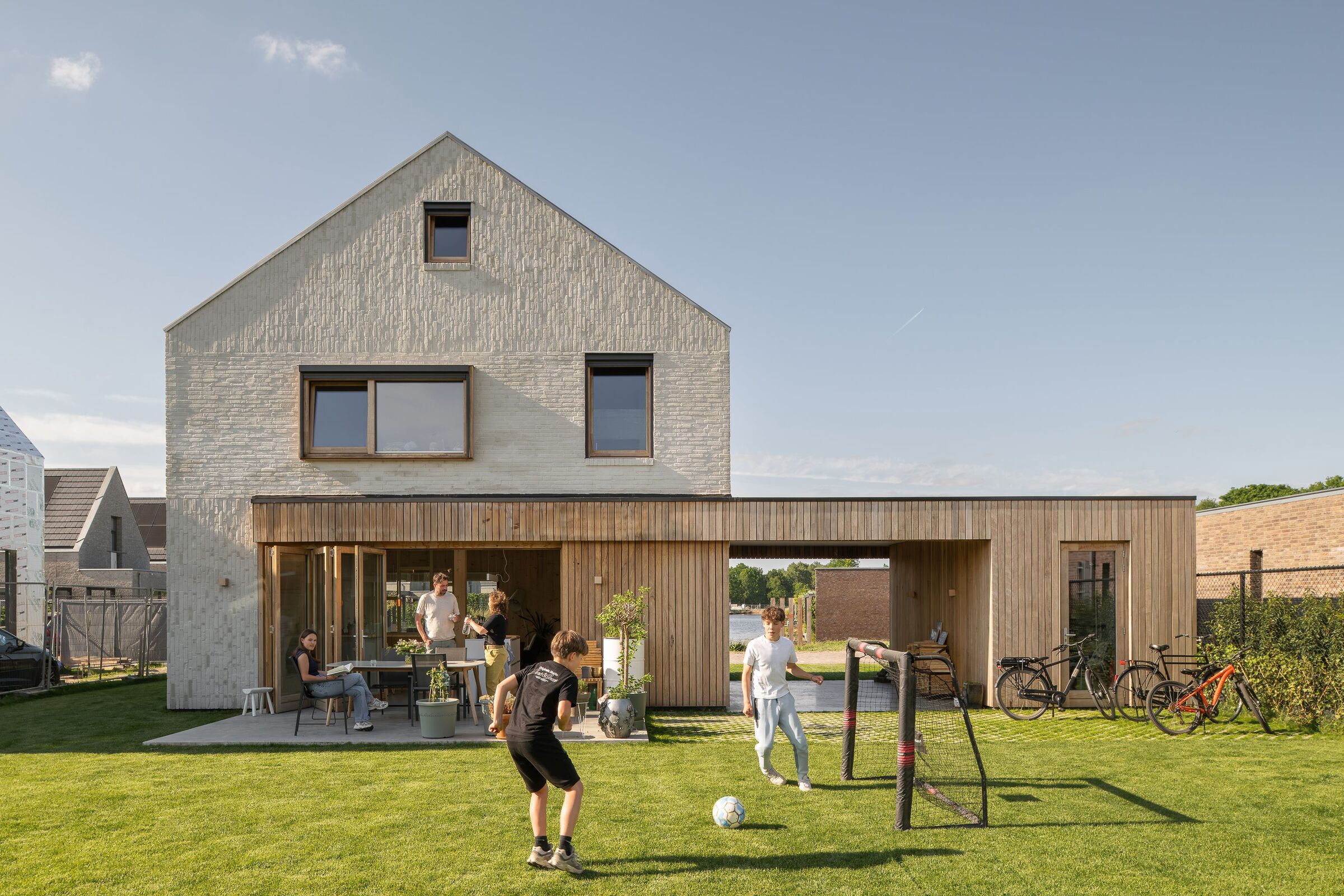 Houten Huis | studio] [space architecten | Archello