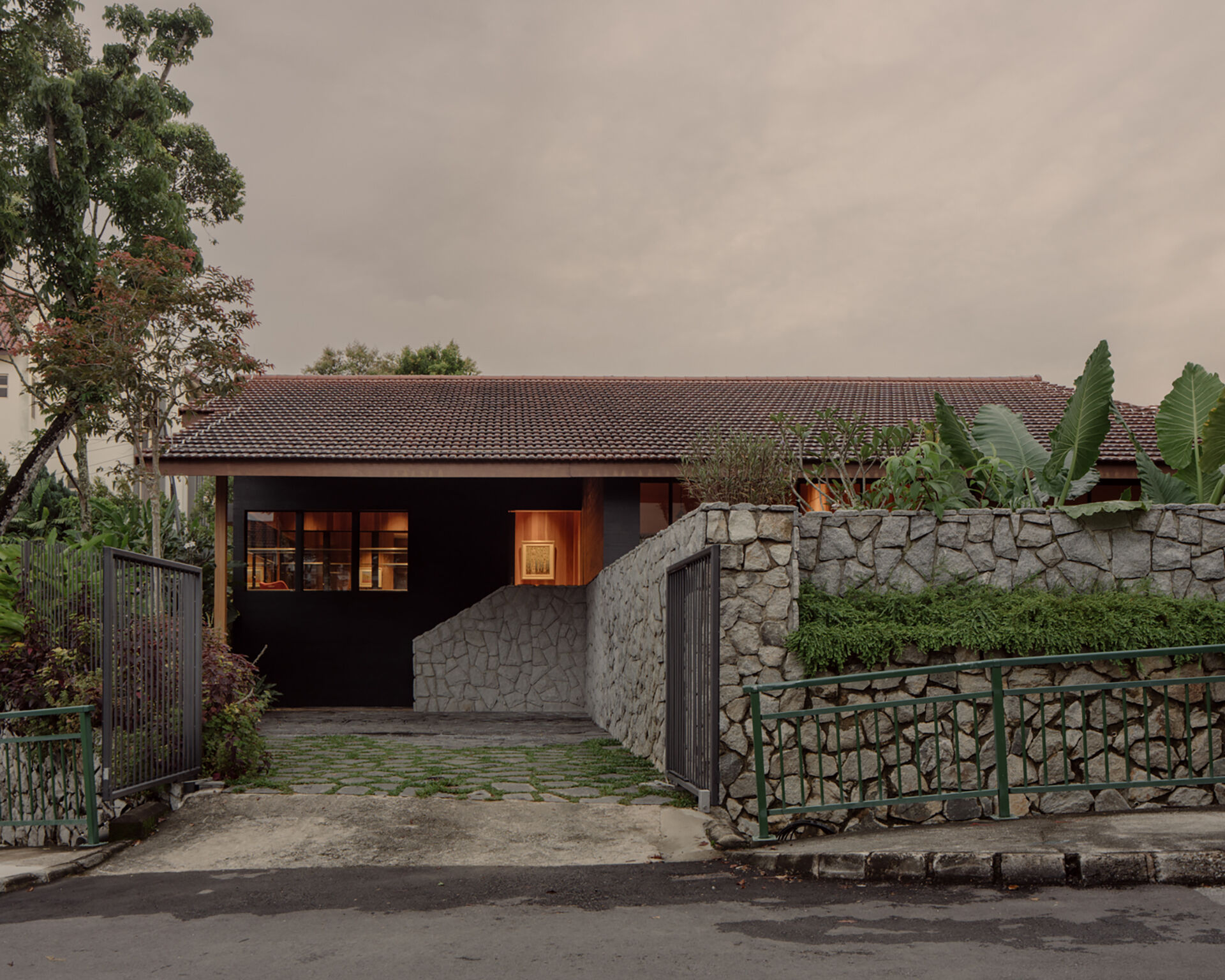 Gallery of Maple House, Singapore | Chang Architects | Media - 1