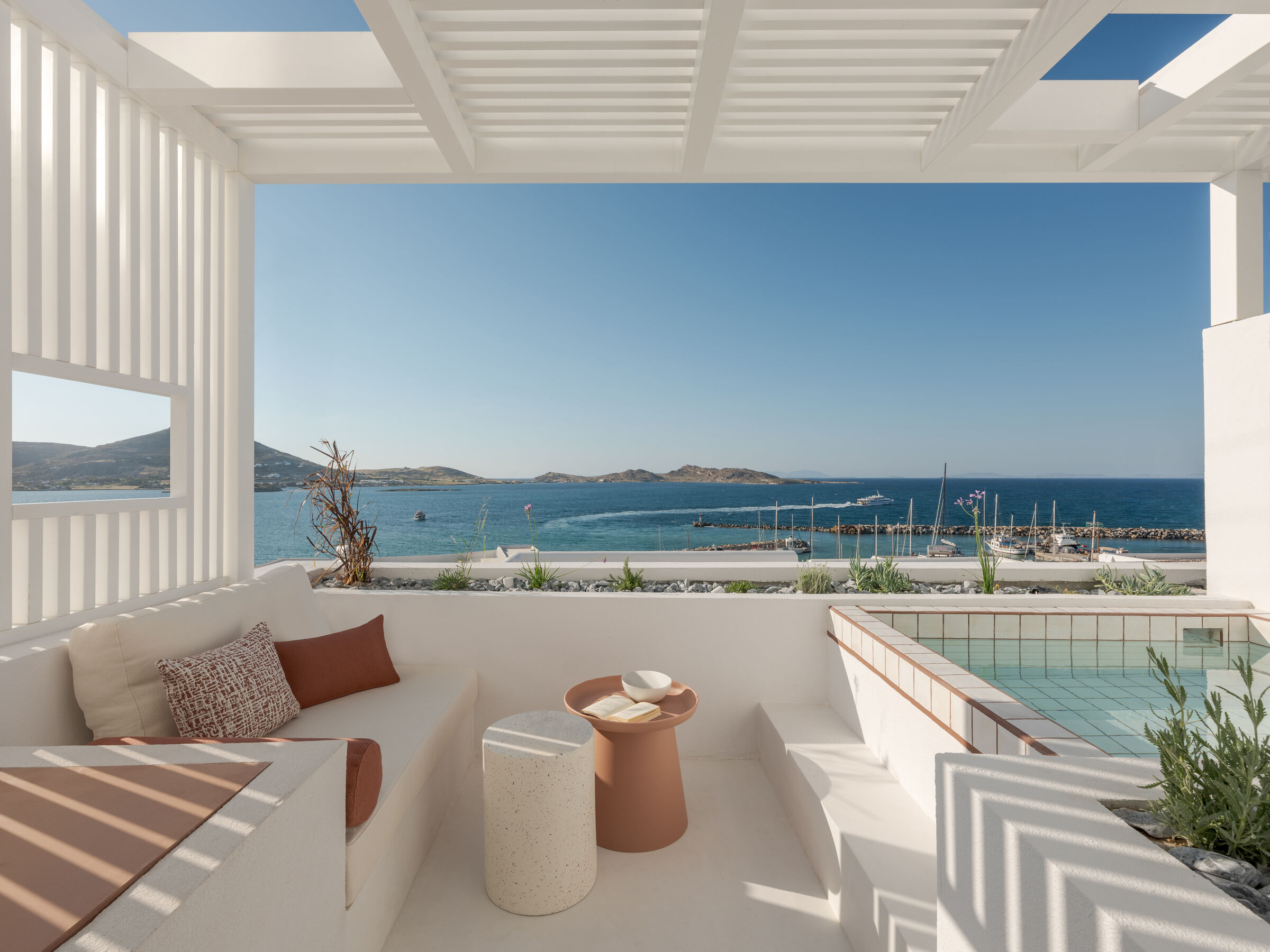 Aegean Color Rooms | The Hive Architects | Archello