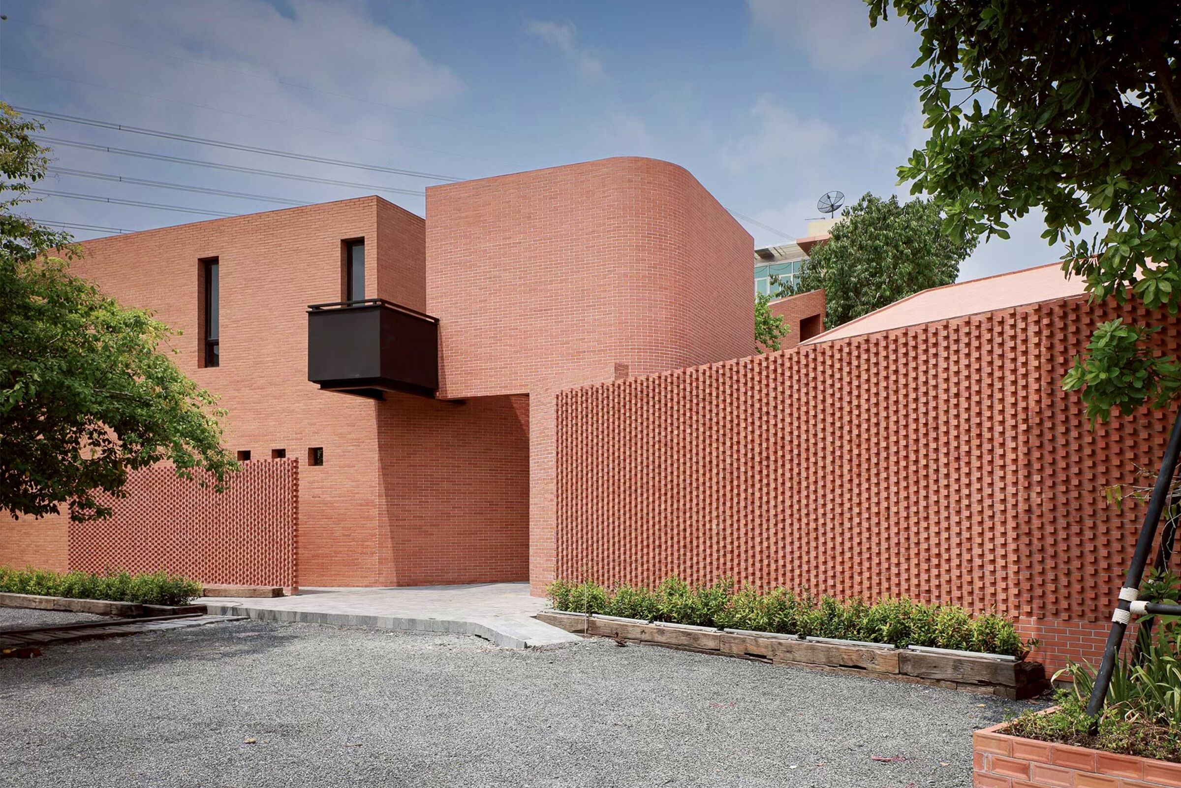 Brick Journey | Volume Matrix Studio | Archello