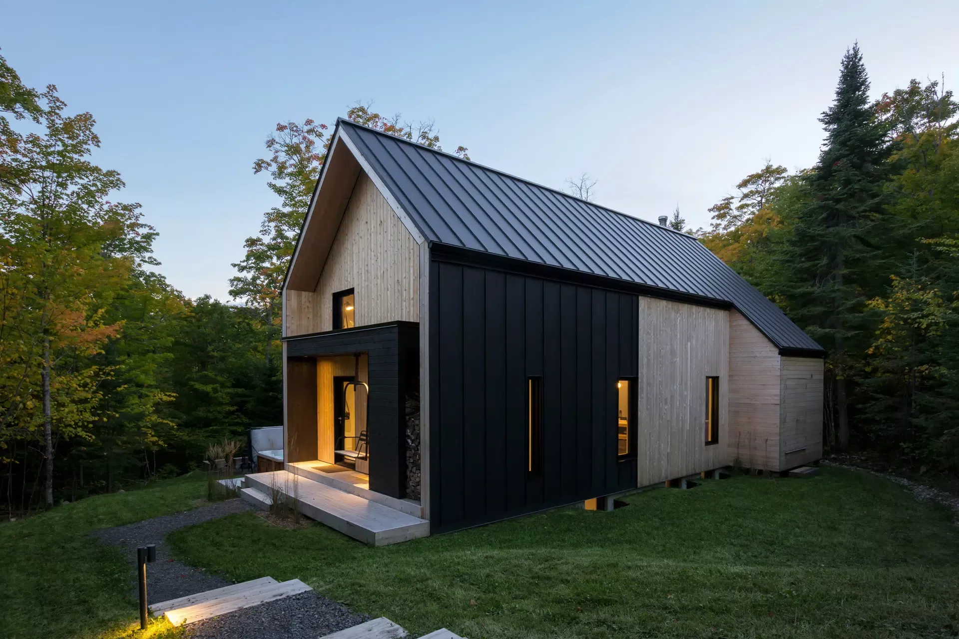 MS 1 & 2 Wall by Mac métal architectural | Archello