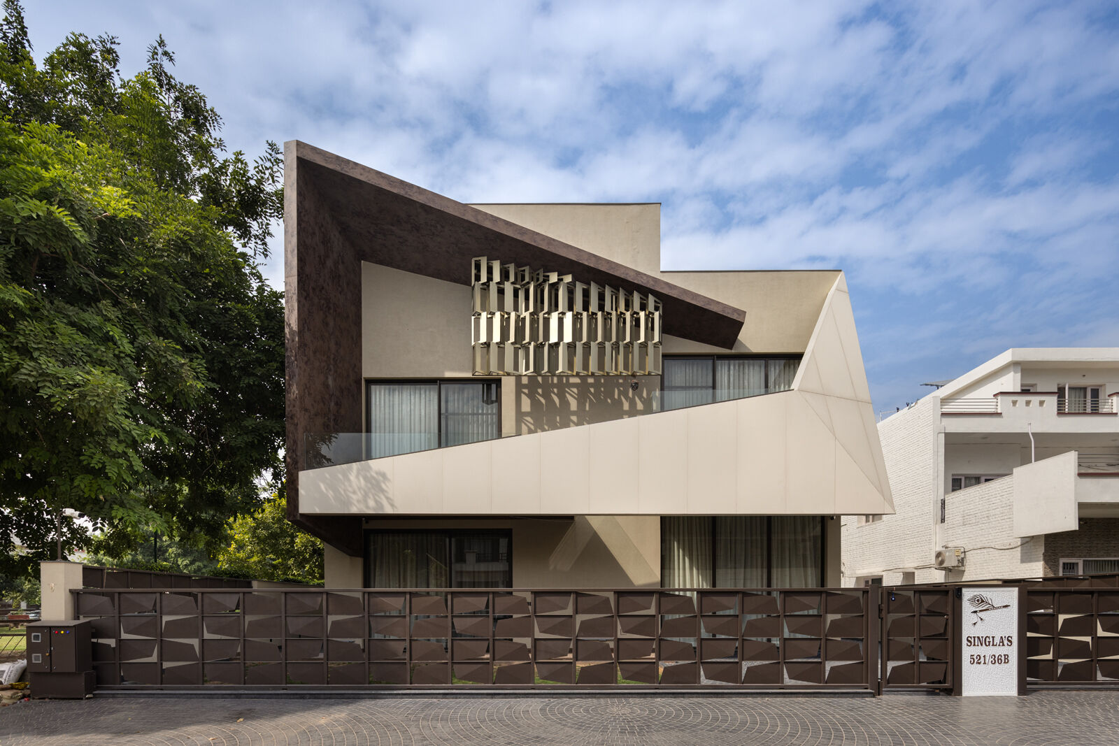 RESI-AS-521 | Studio Ardete Pvt Ltd | Archello