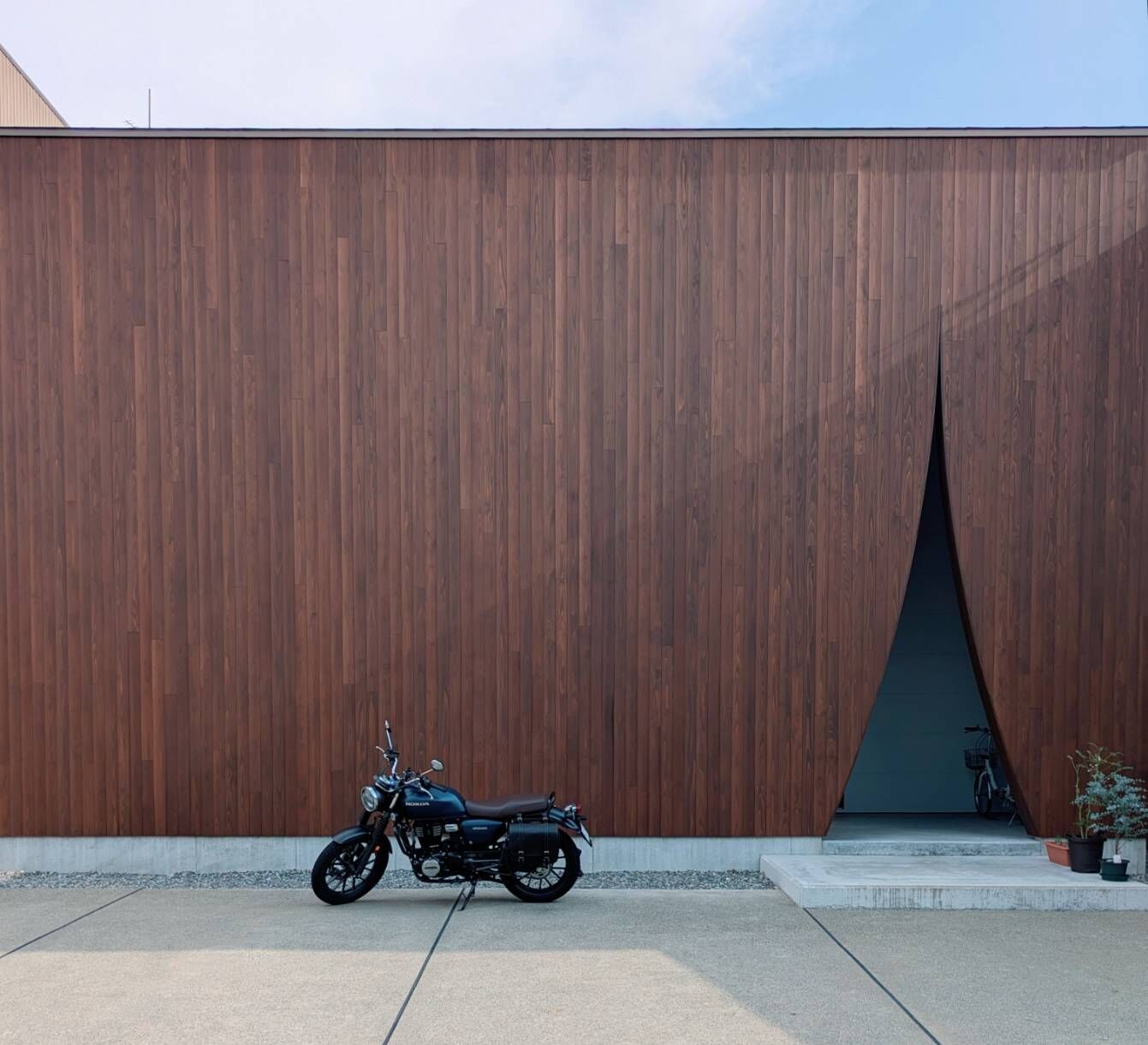 BOND | KELUN | Archello